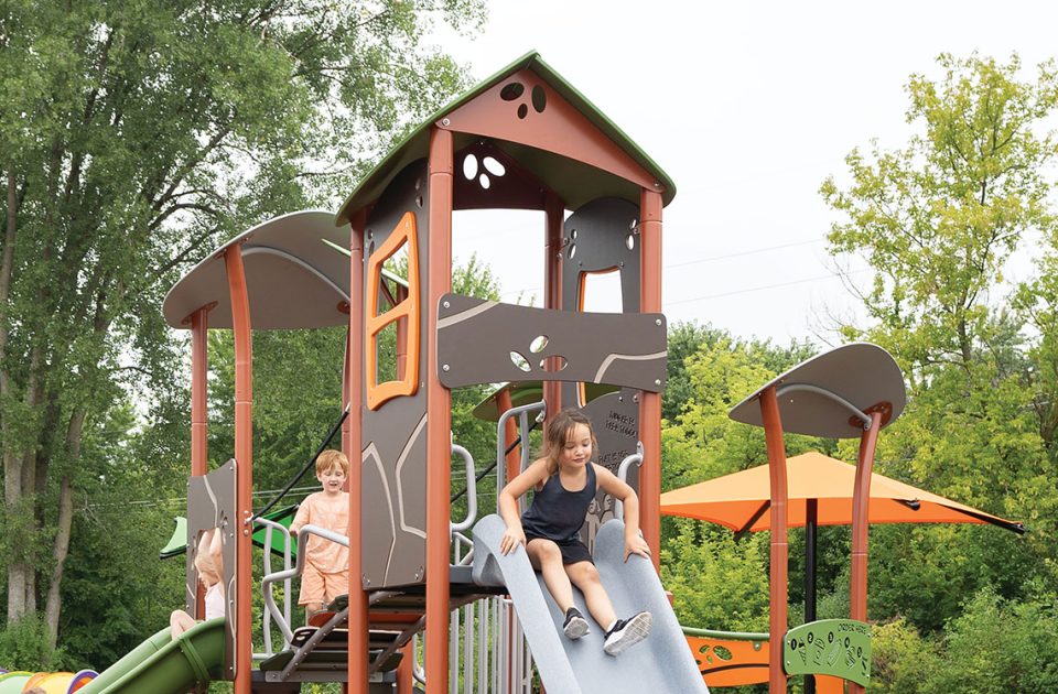 Commercial Playground Products in Ontario, Canada - Park N Water
